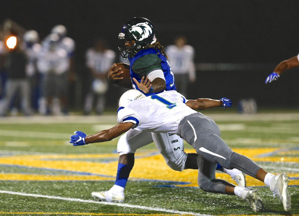 High school football: Riverbend enjoys many happy returns | High School ...