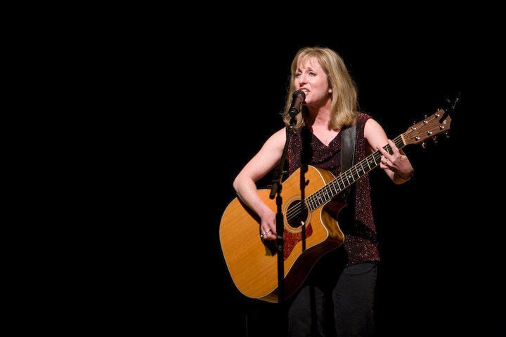 Susan Greenbaum brings Carole King's 'Tapestry' to Tin Pan