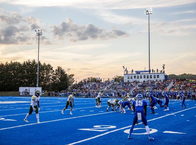 High school football: Freshmen Hiter, Carter dazzle in leading Louisa past Courtland