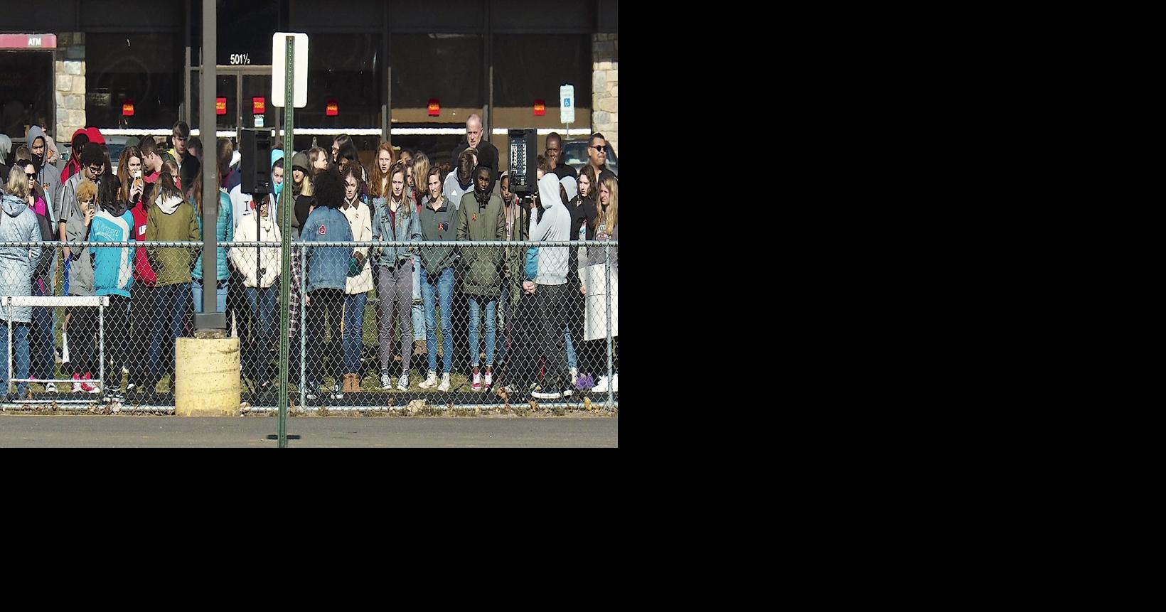 Fredericksburg-area students take part in national walkout to protest ...