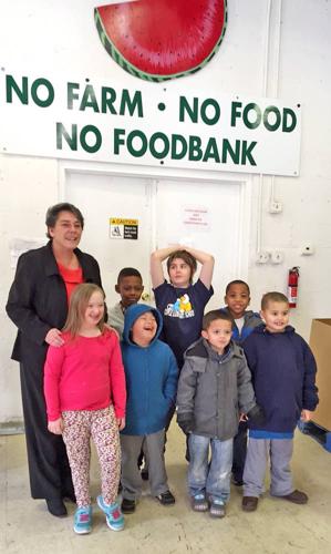 Cople Elementary students hold food drive