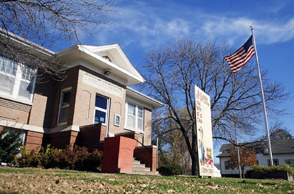 North Bend grows closer to goal for new library