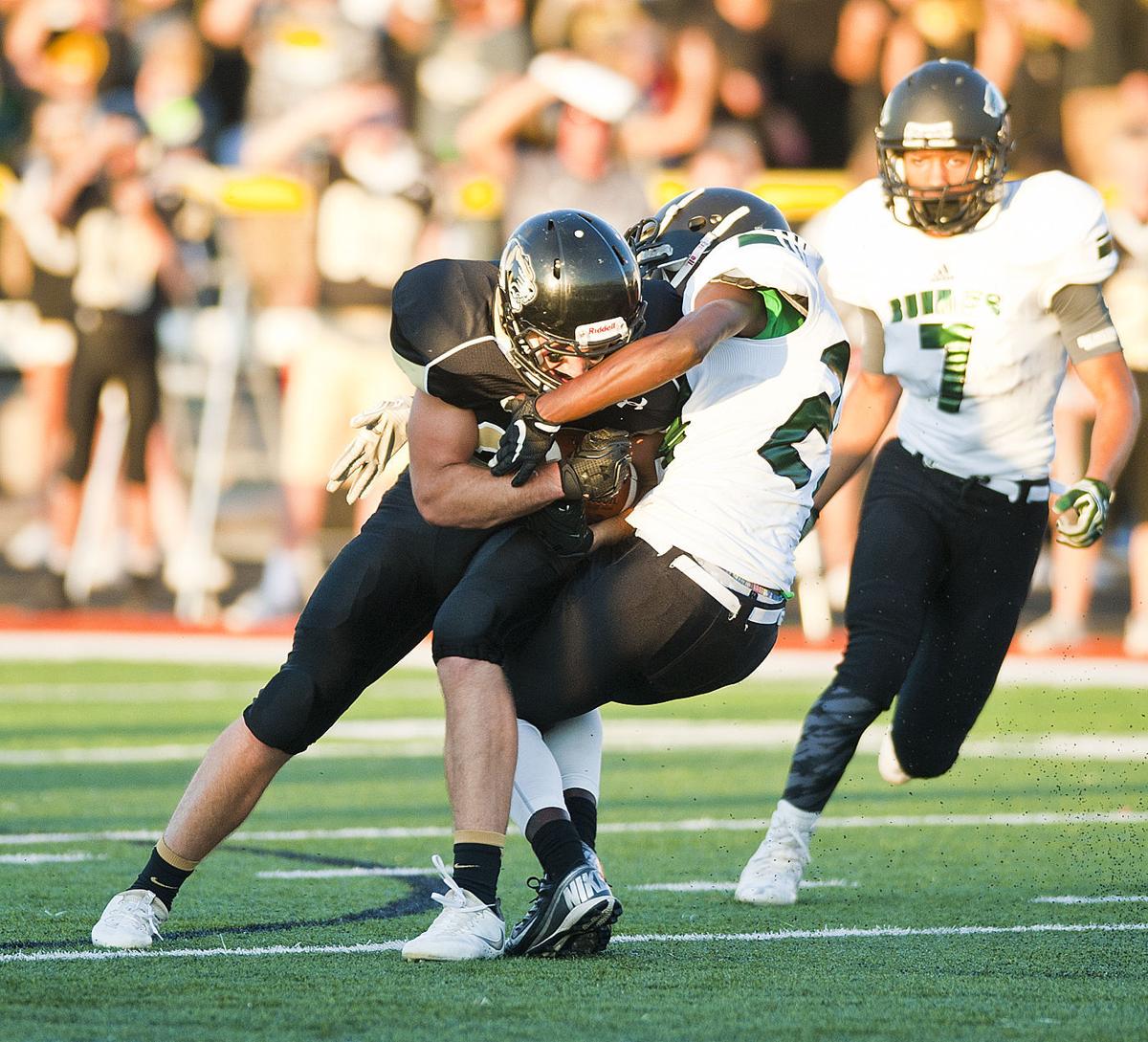 Tigers blast Bunnies for homecoming win | High School Sports ...