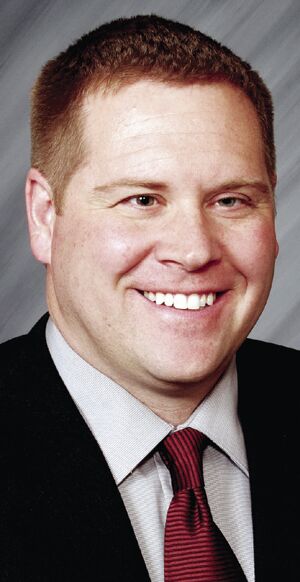 Moon receives business award