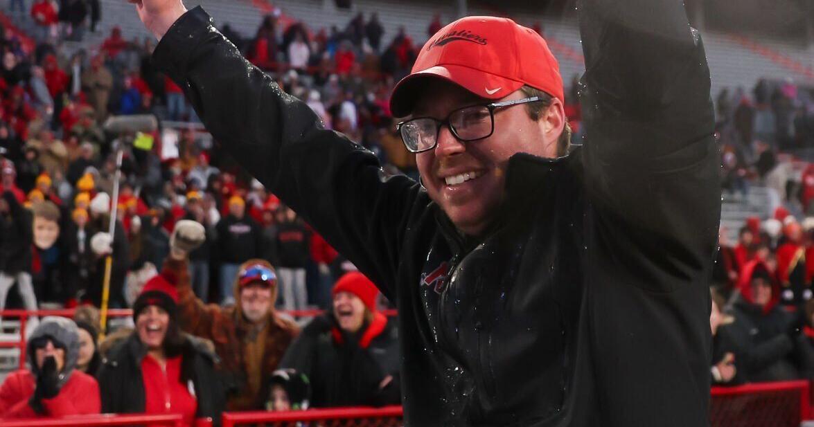 Bishop Neumann captures first football title in two decades