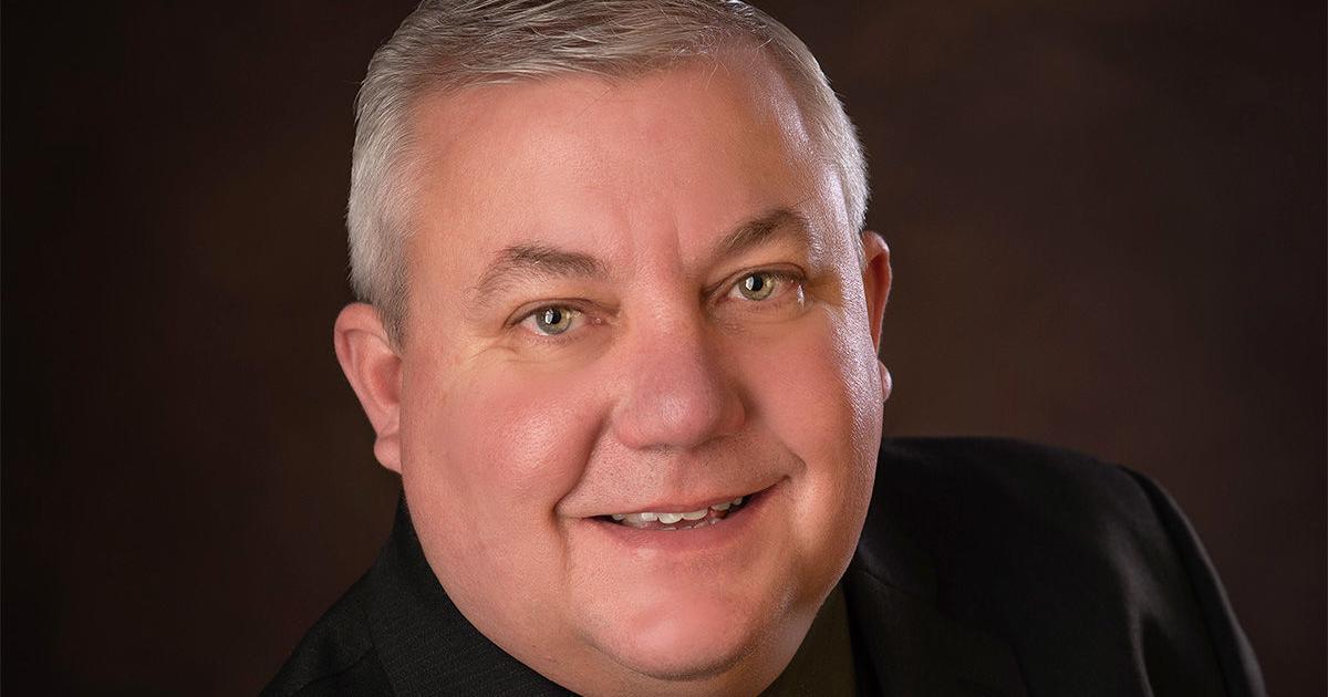 RVR Bank's Frank Kment graduates from Graduate School of Banking at ...
