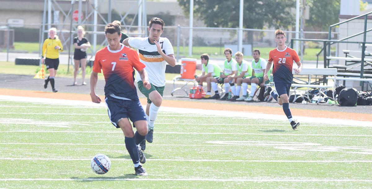 Grand View edges Midland men in soccer