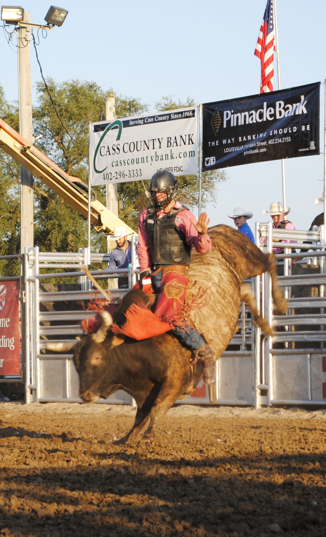 Full house enjoys extreme bull riding | Community | fremonttribune.com