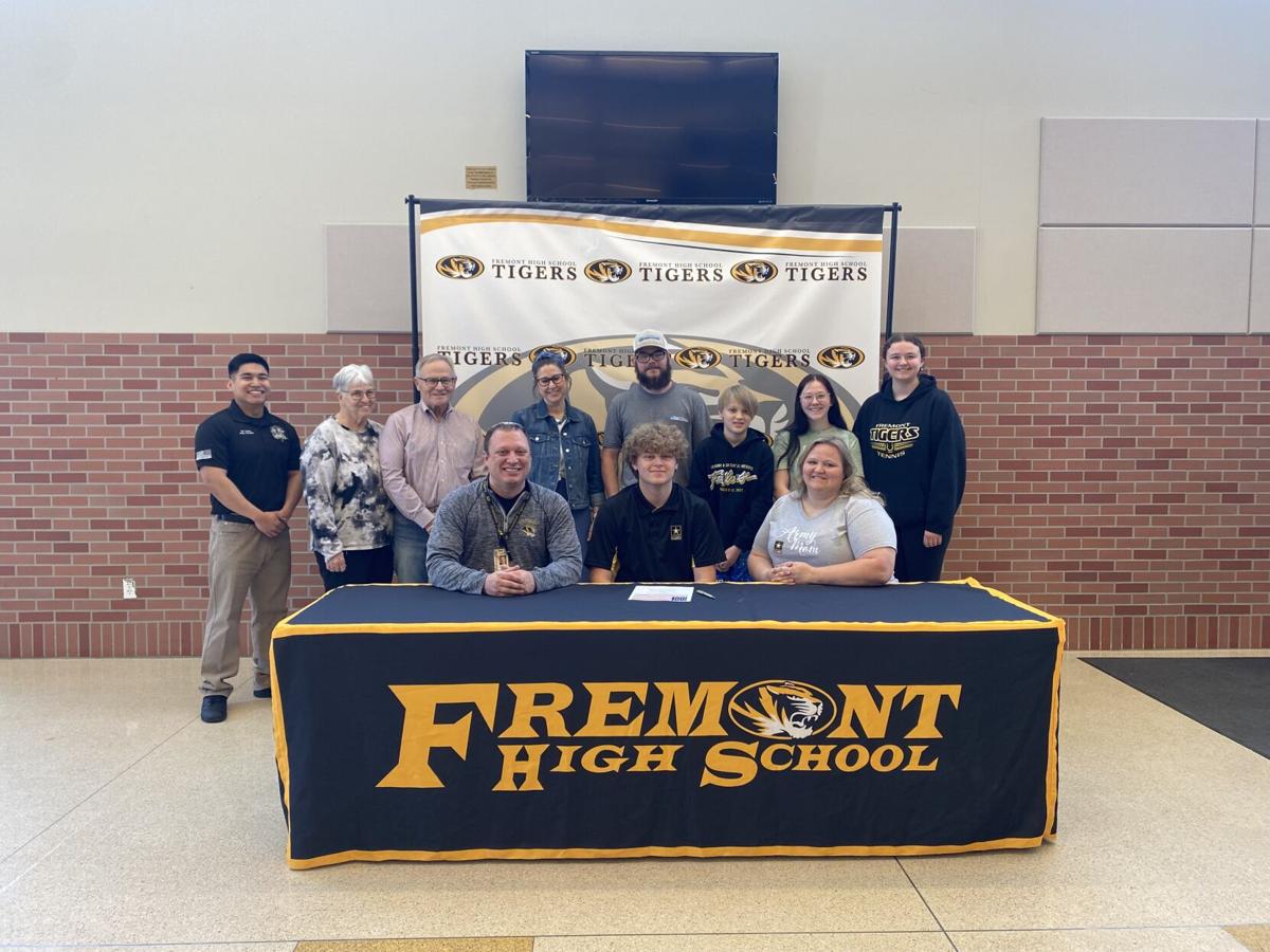 Fremont Public Schools students sign with armed forces