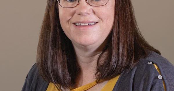 Sandy Renner appreciates educating, leading nurses at Heritage at ...