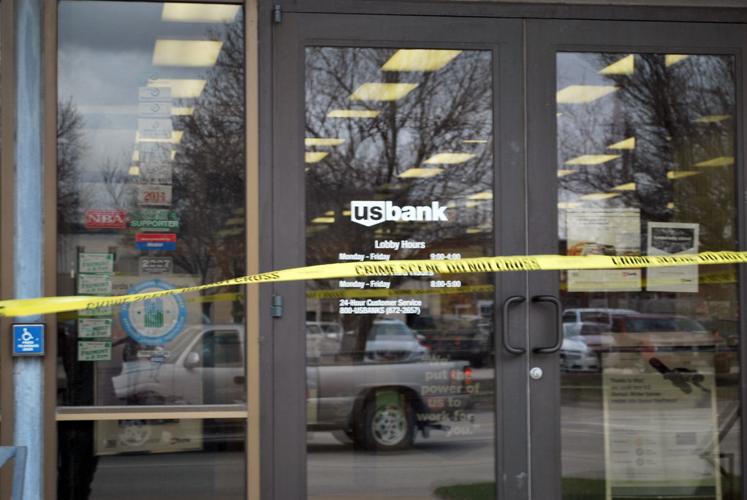 Downtown branch of U.S. Bank is robbed; suspect is in custody