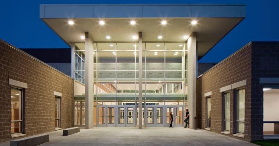 Jeff Manka appointed principal of Johnson Crossing