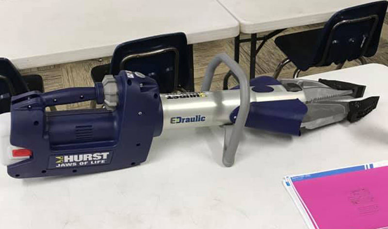 New ambulance, Jaws of Life purchased for Louisville