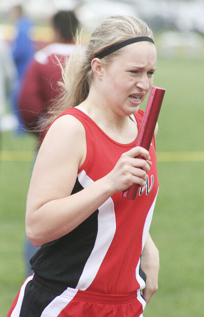 Weeping Water girls win medals in district track contests | Sports ...