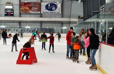 Free ice skating to be offered at Grandma Petey's Christmas on Ice event