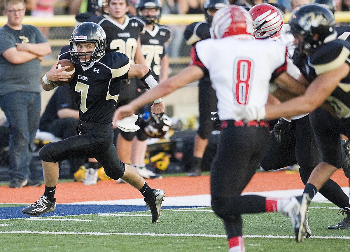 High School football, Fremont High vs. South Sioux City, 9.4.15