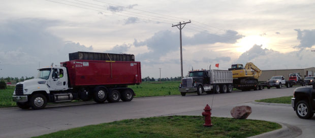 Local constructions crews pitch in at Pilger