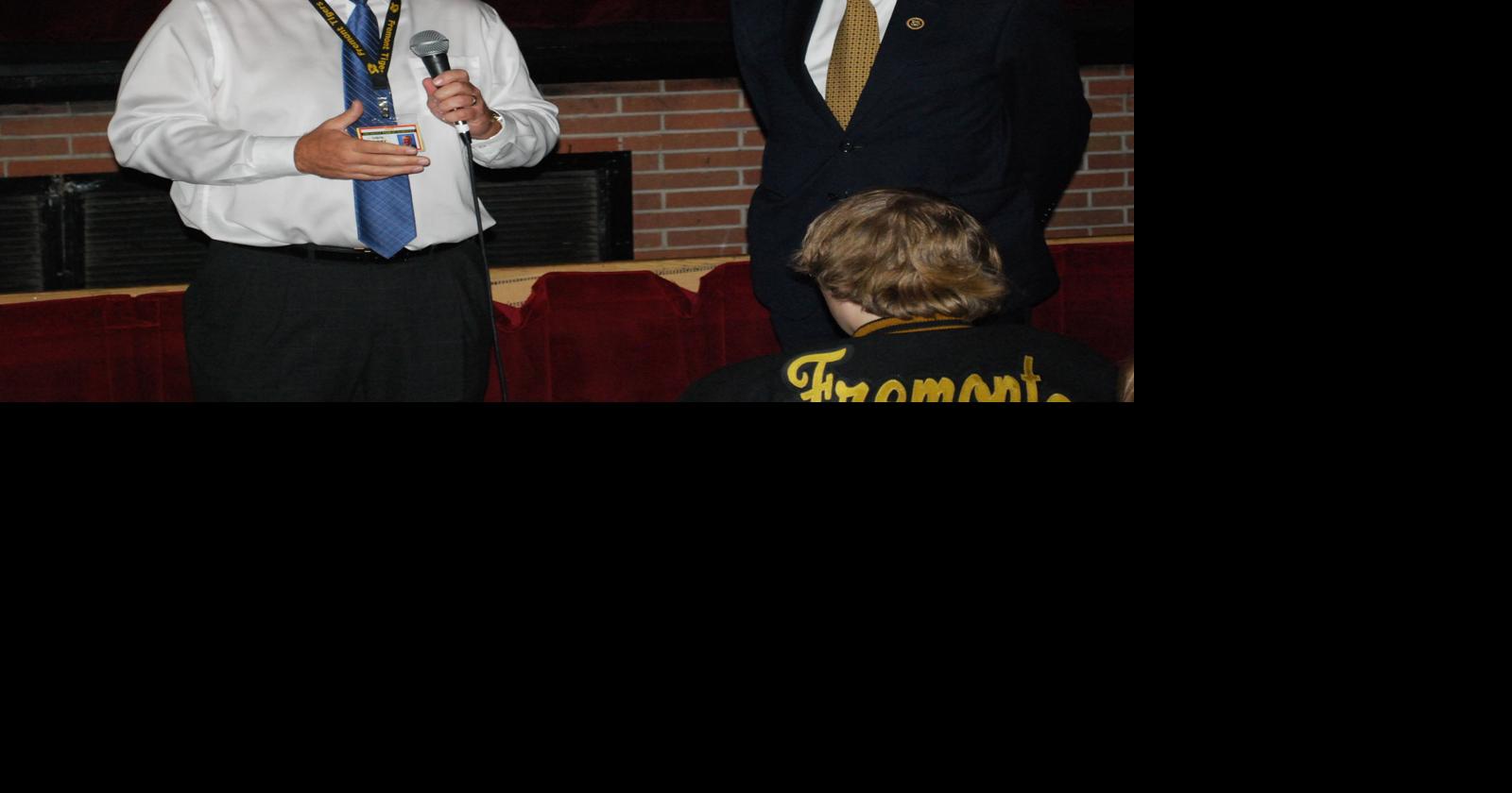 Fortenberry speaks at Fremont High