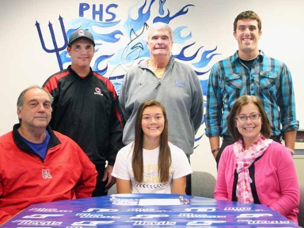 Zimmerer to play softball at College of Saint Mary