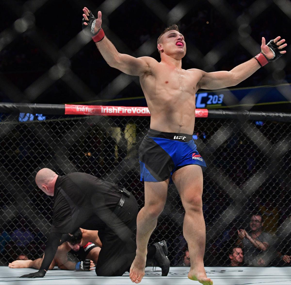 UFC fighter, Nebraska native Drew Dober competing in home state again ...
