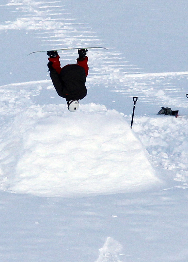 Gallery: Snow and sun in Hatcher Pass | Gallery | frontiersman.com