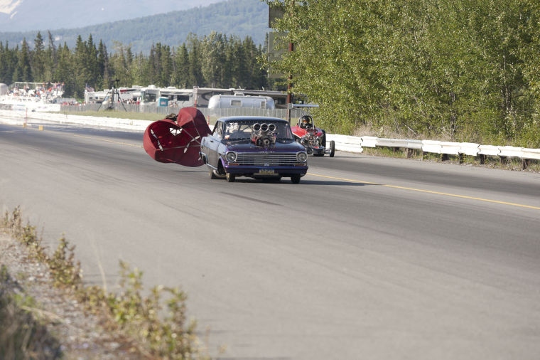 Thunder Valley Flag Drag | Sports | frontiersman.com