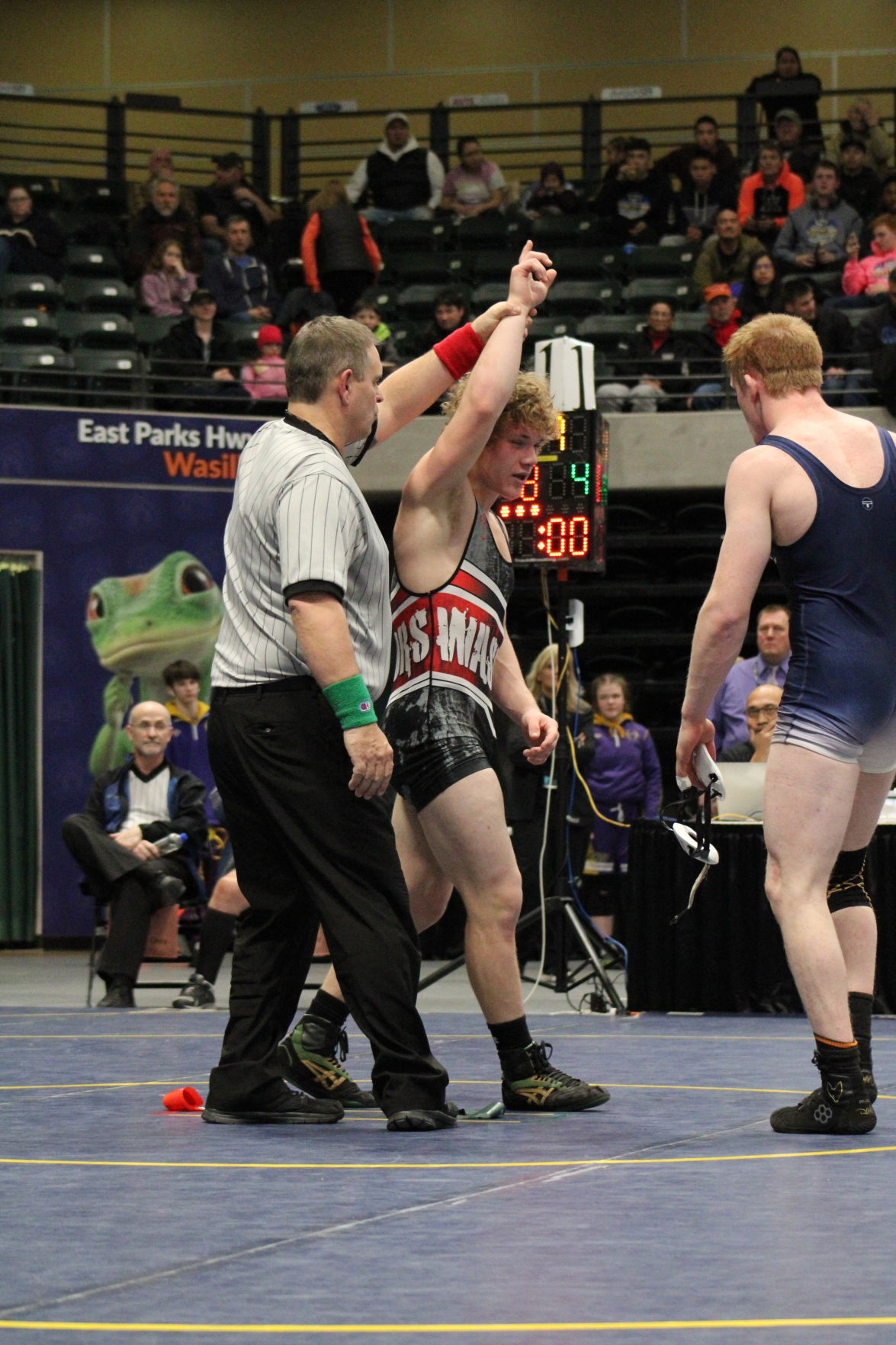 Valley wrestlers dominate state meet | Local Sports News | frontiersman.com