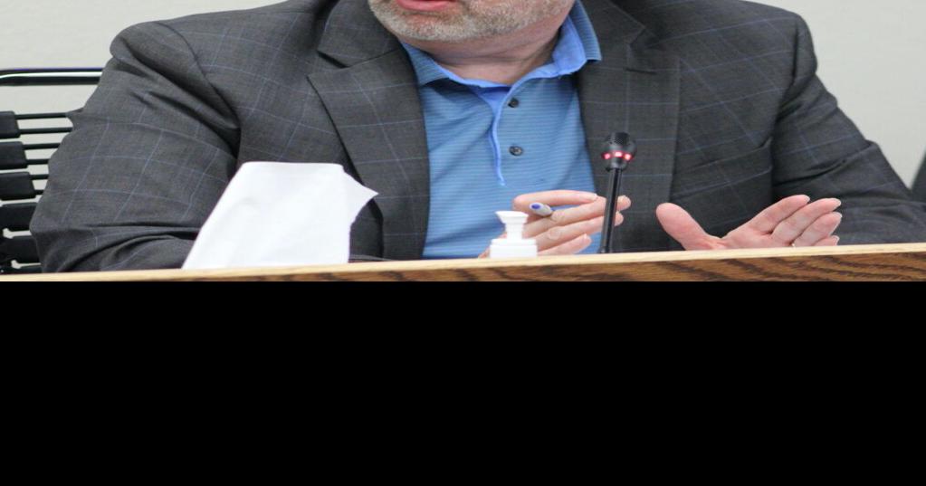 Long-time municipal administrator, Palmer city manager to retire in ...