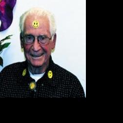 Wal-Mart 'Sticker man' loves his work | Valley Life | frontiersman.com