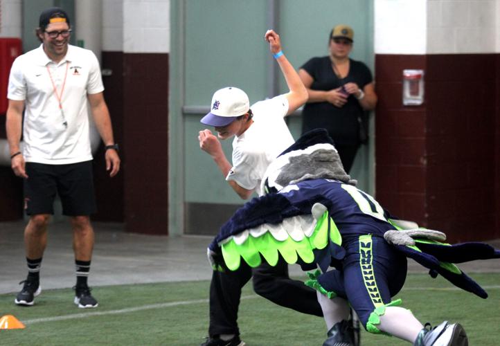 With the help of the Seattle Seahawks and Nike, Mat-Su Sea Hawkers host ...