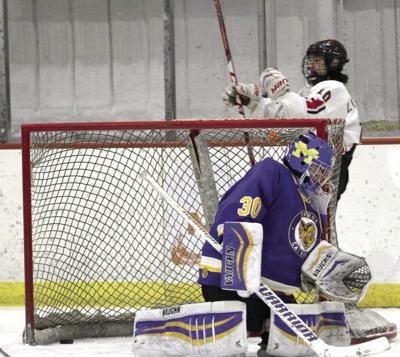 Top 3A hockey squads skate to tie | Local Sports | frontiersman.com