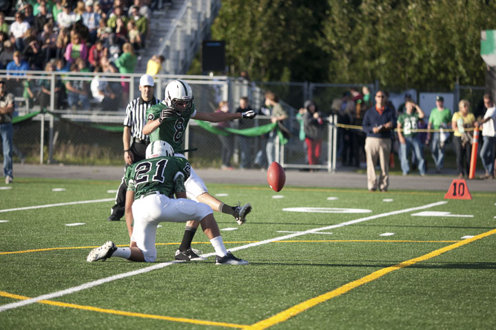 Colony knights vs. Kenai kardinals | Sports | frontiersman.com