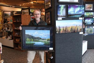 Q&A with well known Palmer artist Shane Lamb | Arts & Entertainment ...