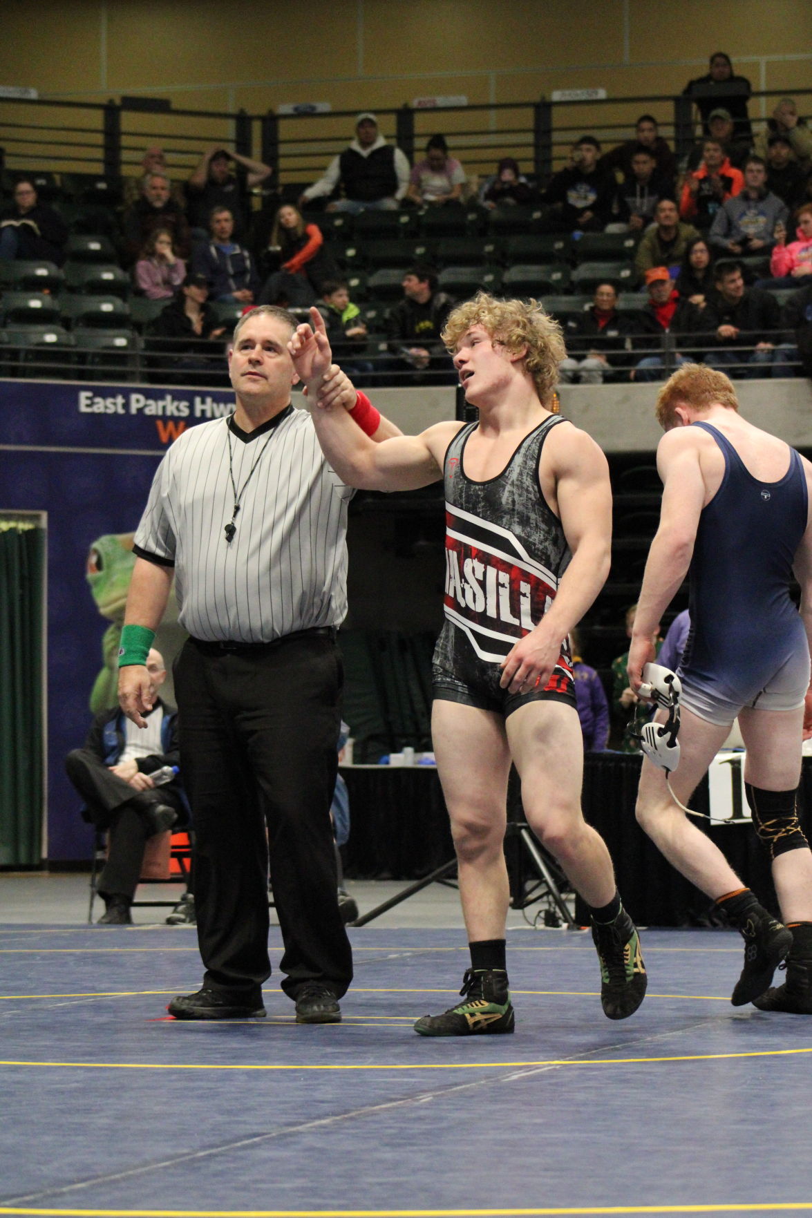 Valley wrestlers dominate state meet | Local Sports News | frontiersman.com