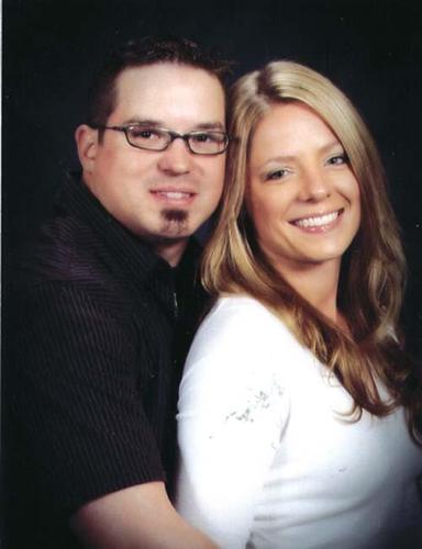 Robertson, Kjerstad to wed July 2008 | Valley Life | frontiersman.com