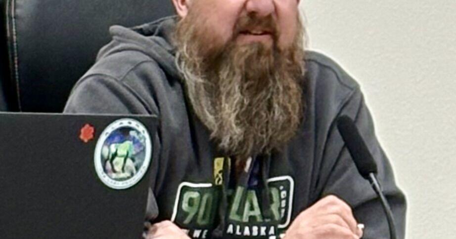 Compensation and timecards dominate Houston City Council meeting ...