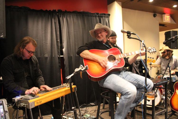 Kendell Marvel and Ken Peltier perform at Palmer Alehouse | Arts ...