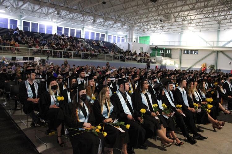 Mat-Su Middle College School celebrates 2021 graduation | Local News ...