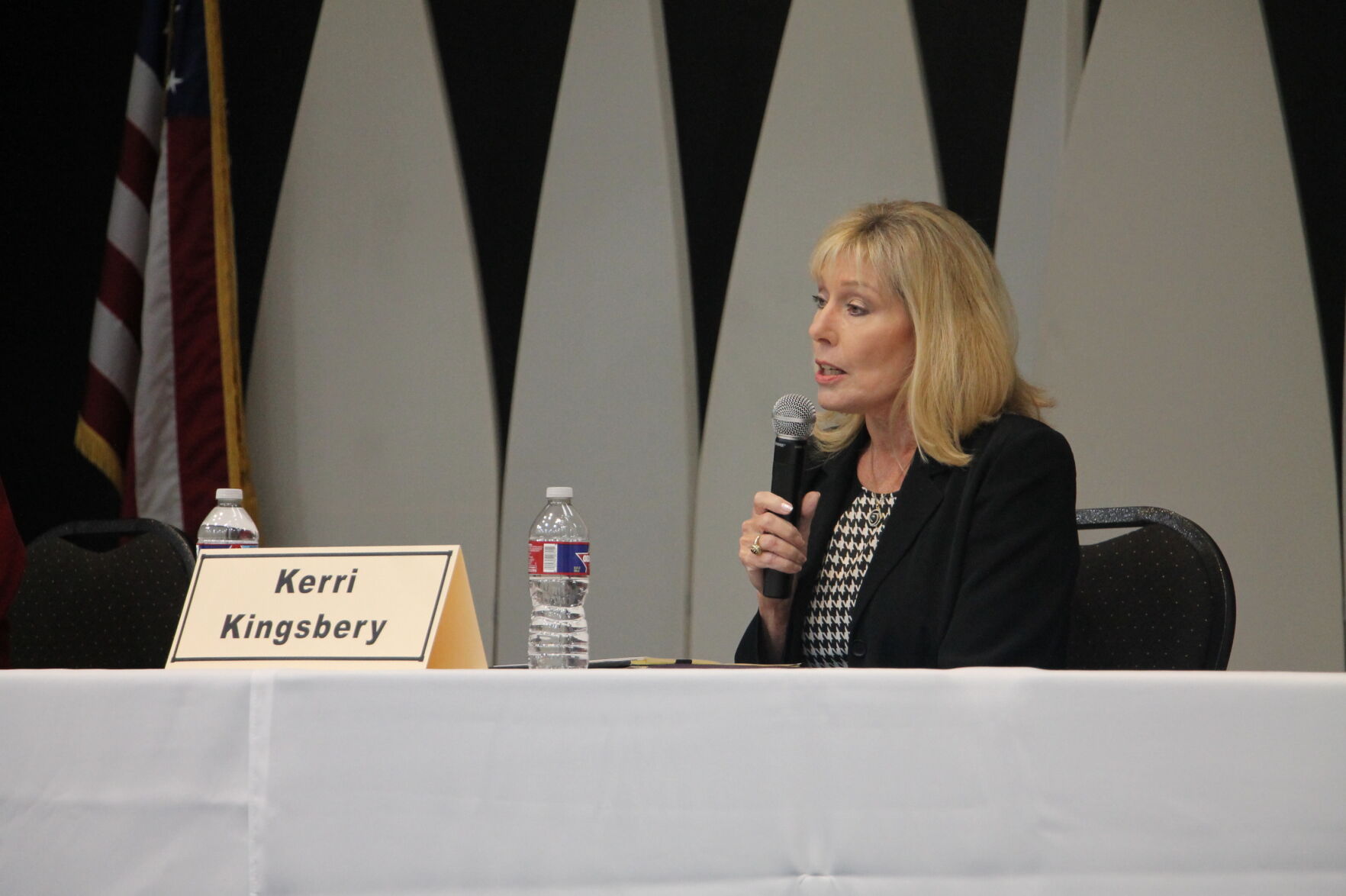 Kingsbery withdraws from county judge race | News | gainesvilleregister.com