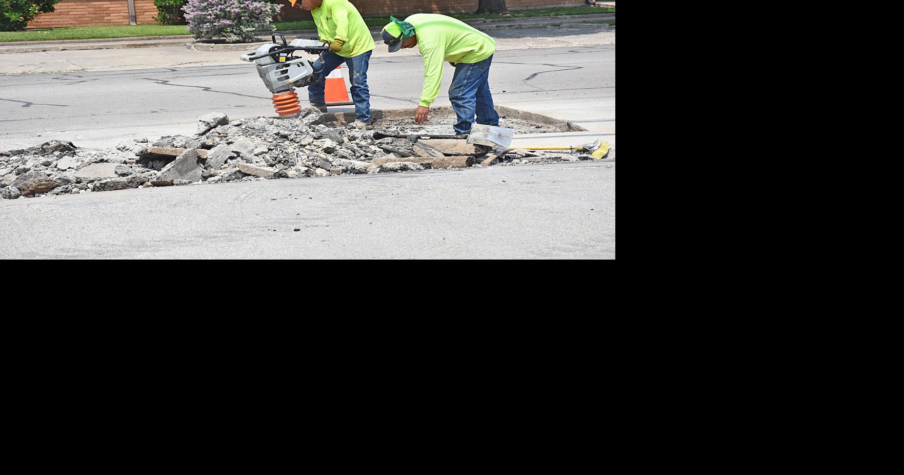 PHOTO: Ripping up the road | Local News | gainesvilleregister.com