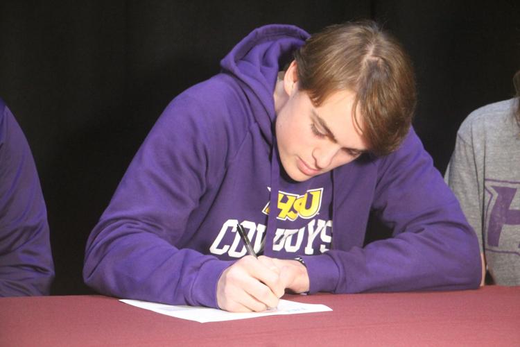 Whitesboro pair sign for football | Sports | gainesvilleregister.com