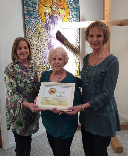 PHOTO: Honored woman | Local News | gainesvilleregister.com