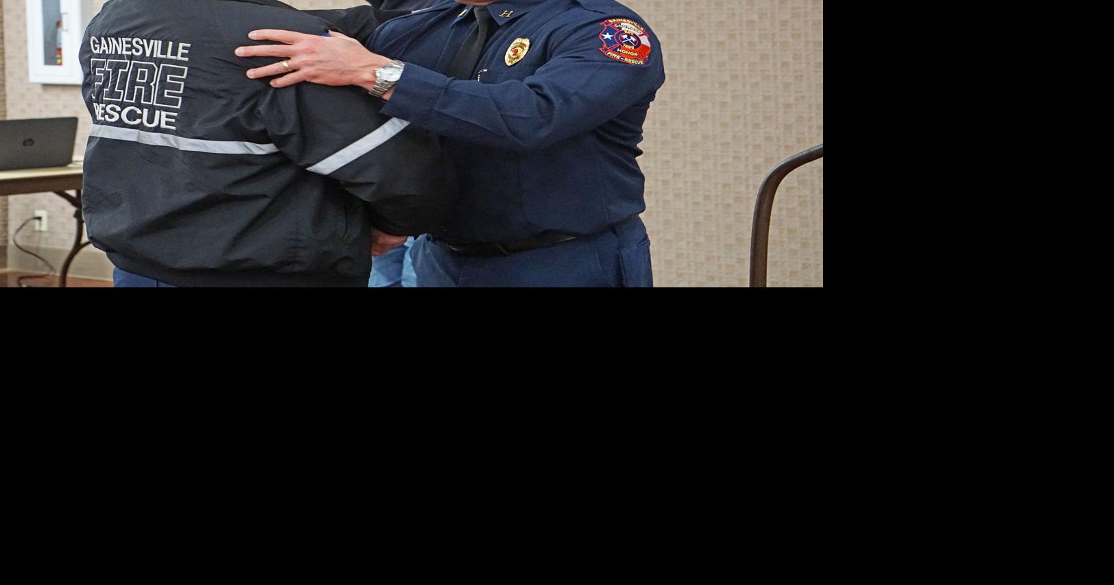 PHOTOS: Goodbye, captain | Local News | gainesvilleregister.com