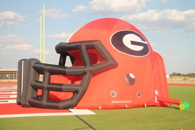 Leopards stun Sanger | Sports | gainesvilleregister.com