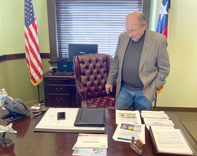 Roane settling back in as Cooke Co. Judge | Local News ...