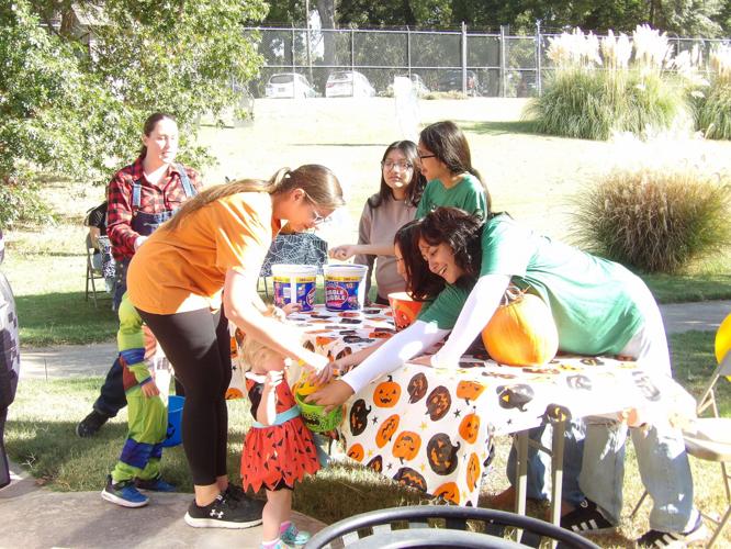 FBZ Costume Strut | Gallery | gainesvilleregister.com