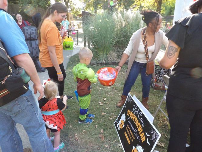 FBZ Costume Strut | Gallery | gainesvilleregister.com