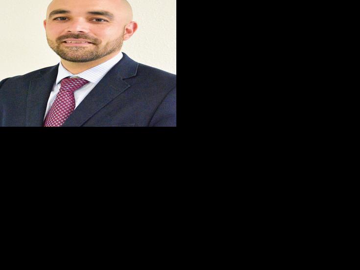 Dominguez to succeed 'Mr. De' at Edison | Education ...