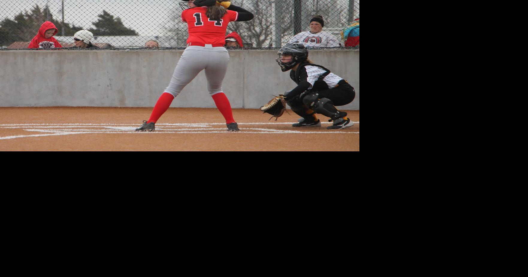 Tyler, Schroeder lead Muenster past Era | Sports | gainesvilleregister.com