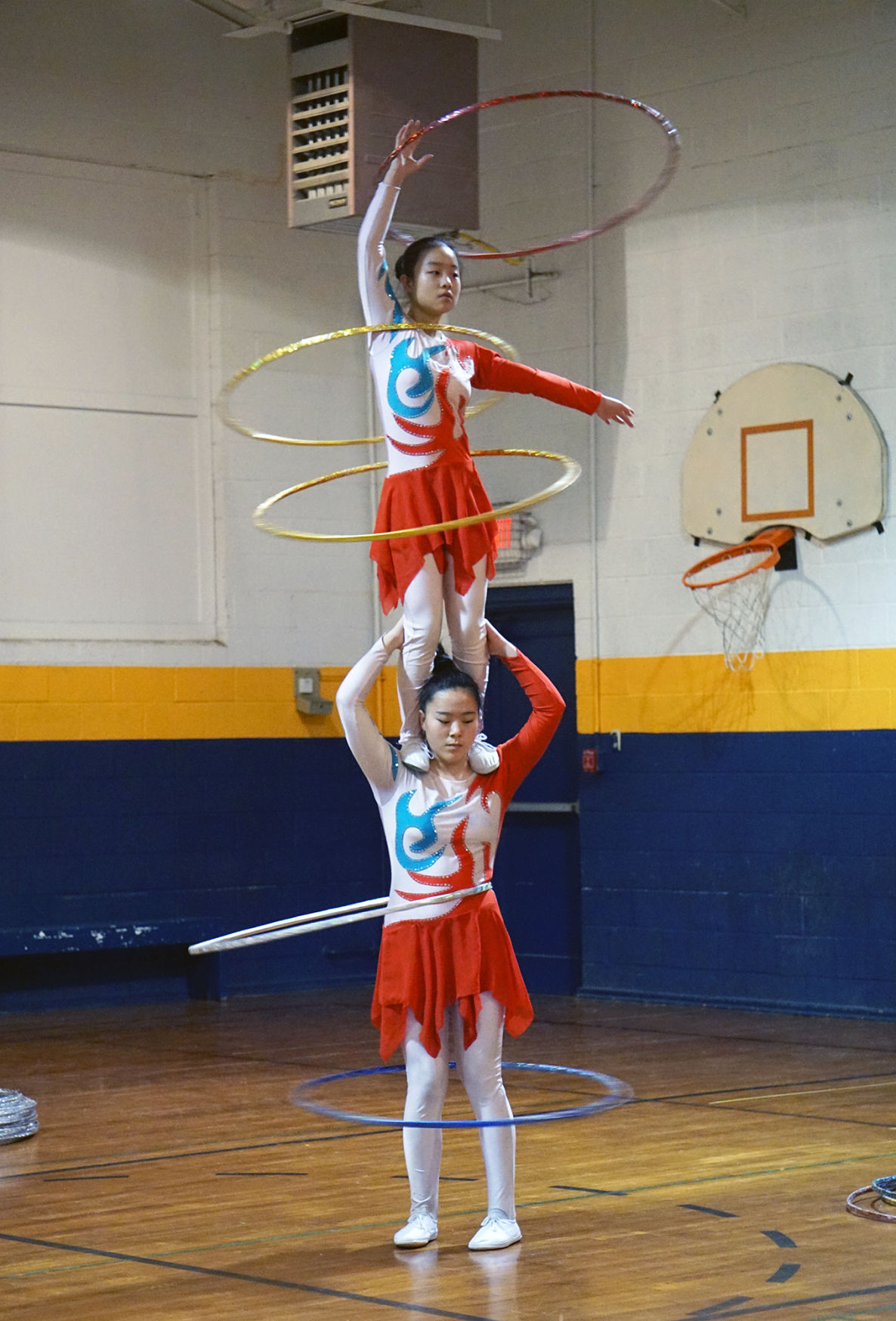 PHOTOS: Next-level hula-hooping | Local News | gainesvilleregister.com